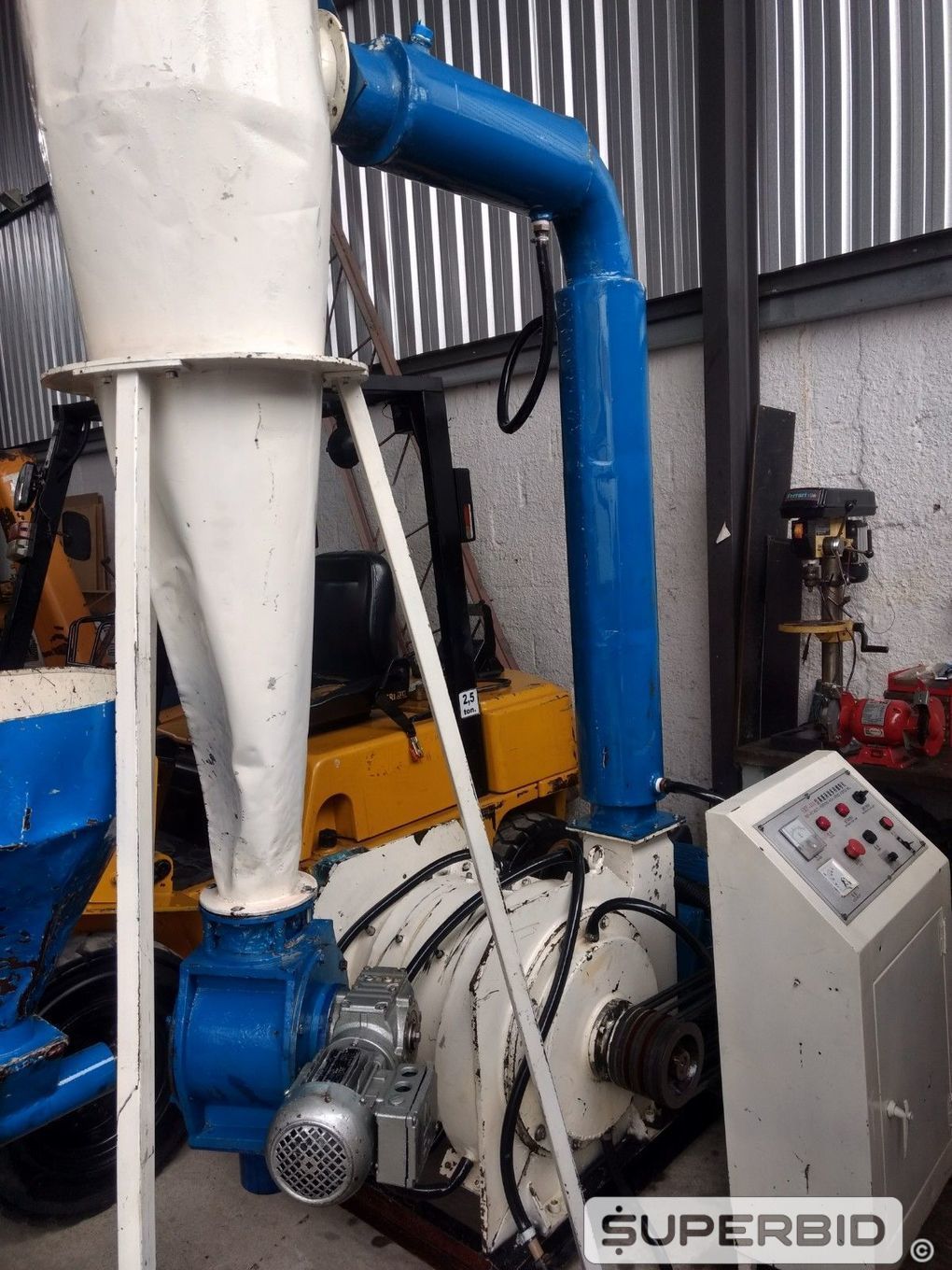 Micronizador Para Pvc Com Painel De Comando E Silo Ref 36 Loc