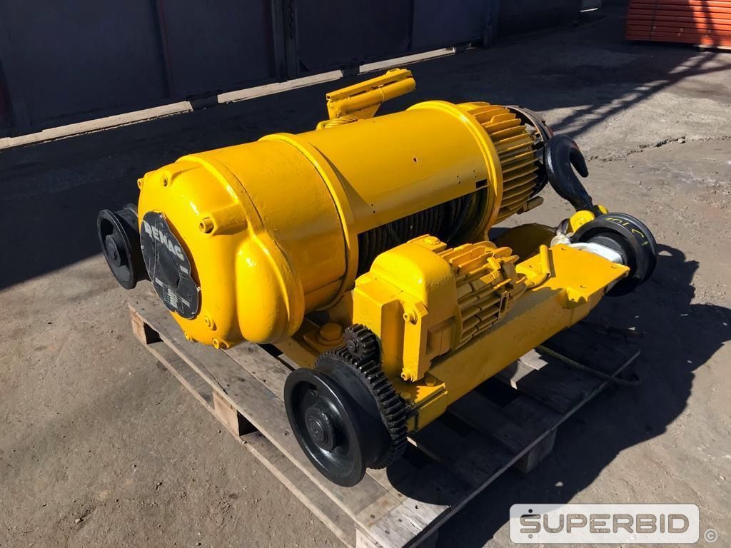 TALHA ELÉTRICA DEMAG P612H, CAP.: 10 TON (POREM A MESMA ESTA COM GANCHO ...